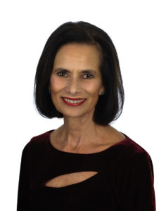 Geraldine L. Mailender: Member Highlight Interview - The Art Center ...